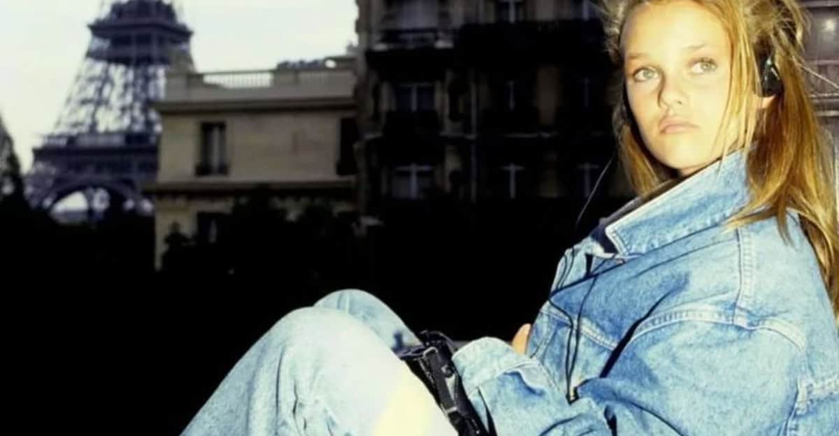 10 Fashion Trends That Defined the 90s - Nostalgia Vibe