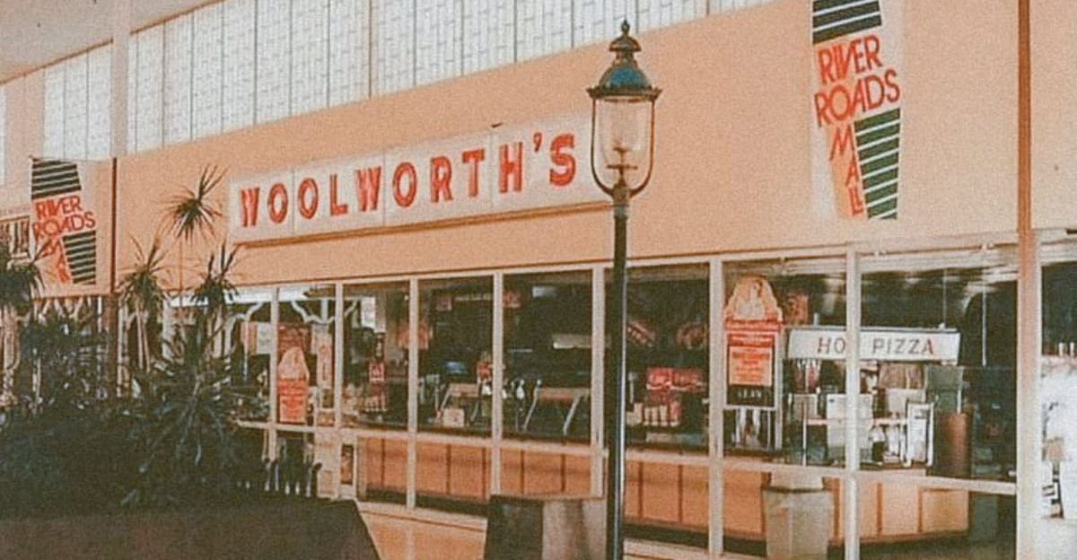 10 Lost Chain Stores From The '80s We Loved - Nostalgia Vibe